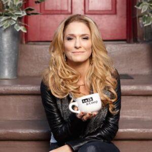 Cat Greenleaf Bio, Wiki, Age, Height, Family, Husband, Feet, Dog ...