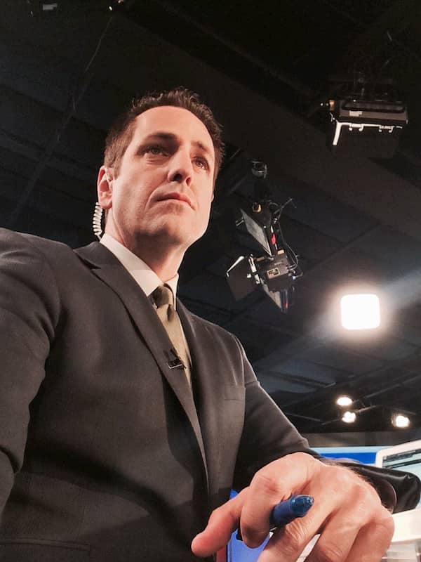 Mike Dinow Bio, Wiki, Age, Wife, OAN, Net Worth, Salary and Twitter