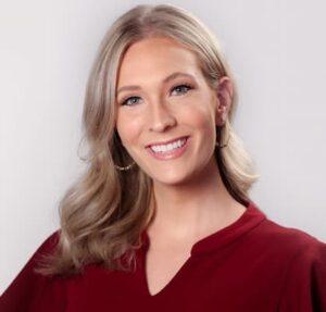 Madeline Adams Bio, Wiki, Age, Family, Husband, Fox 8, Net worth | The ...