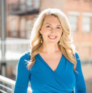 Ellis Eskew Bio, Wiki, Age, ABC32, Husband, Family, and Net worth | The ...