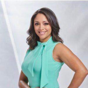 Alyana Gomez Bio, Age, Wiki, 6ABC, Q13, Height, Family, Husband, Net ...