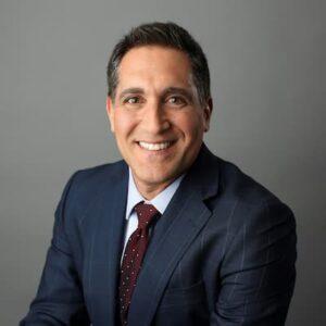 Chris Francis Bio, Wiki, Age, Wife, KIRO 7 News, Net Worth, Salary ...