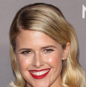 Sarah Wright Bio, Wiki, Age, Family, Husband, Net Worth, Parks and ...