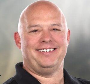 Hank Brown Bio, Wiki, Age, Family, Wife, News 9, Net worth, Salary ...