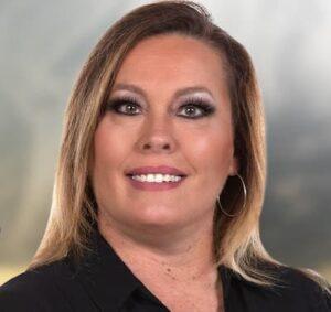 Patty Brown Bio, Age, Family, Husband, News 9, Net worth, Salary | The Famous Info