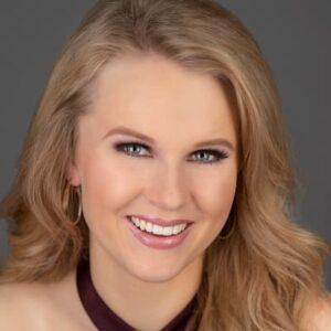 Tevis Hillis Bio, Age, Family, Husband, News 9, Net worth, Salary | The ...