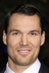 Daniel Cudmore Bio, Age, Height, Wife, Twilight, Salary, Net Worth ...