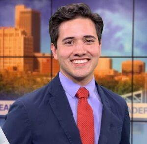 David Davis Bio, Wiki, Age, Family, Wife, KAMR, Net Worth, Salary | The ...