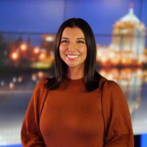 Jade Henschel Bio, Wiki, Age, Husband, WAOW, and Net Worth | The Famous ...