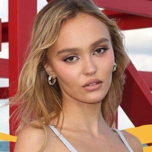 Lily-Rose Depp Bio, Wiki, Age, Girlfriend, The Idol, and Net Worth ...