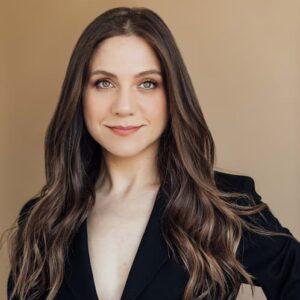 Lauren Collins Bio, Wiki, Height, Family, Husband, Sex/Life, and Net ...