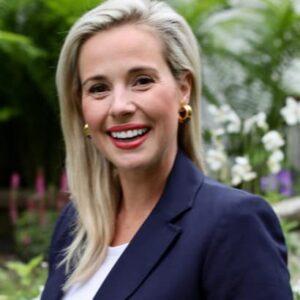 Lindsey Brown Bio, Wiki, Age, Husband, KSTP, and Net Worth | The Famous ...