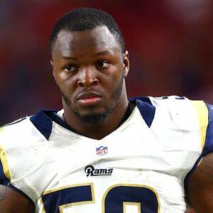 Alec Ogletree Bio, Wiki, Age, Height, Family, Wife, career, Trade ...