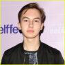 Hayden Byerly Bio, Age, Height, Family, Gay, Kiss, Net worth, Interview ...
