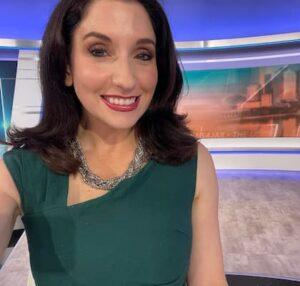 Ashley Harding Bio, Wiki,, Family, Husband, News4JAX, Net Worth | The ...