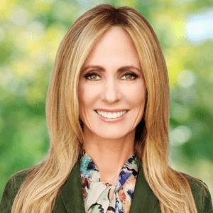 Dana Walden Bio, Wiki, Age, Height, Family Husband, Fox, Net Worth ...