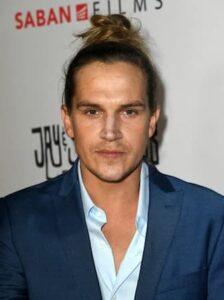 Jason Mewes Bio, Wiki, Age, Height, Family, Wife, Salary, Net Worth ...