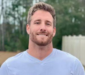 Sam McKinney Bio, Wiki, Age, Height, Family, Husband, The Bachelorette ...
