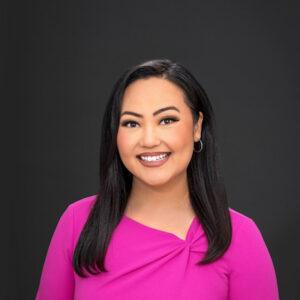 Regina Ahn Bio, Wiki, Age, Family, Husband, WGAL, and Salary | The Famous Info